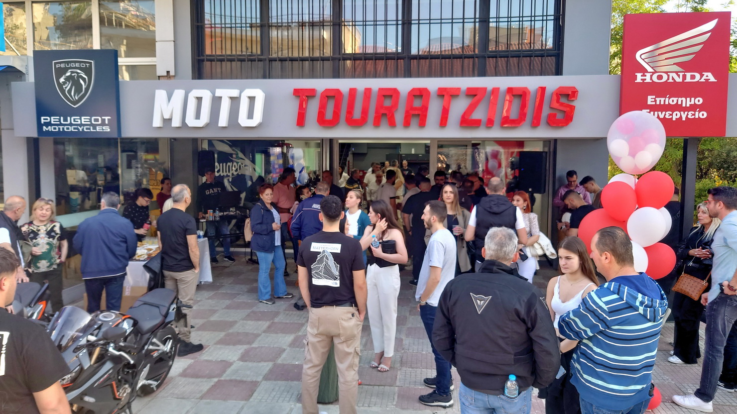 Εγκαίνια ΝΕΟΥ καταστήματος ΜΟΤΟ TOURATZIDIS - Motorsite.gr