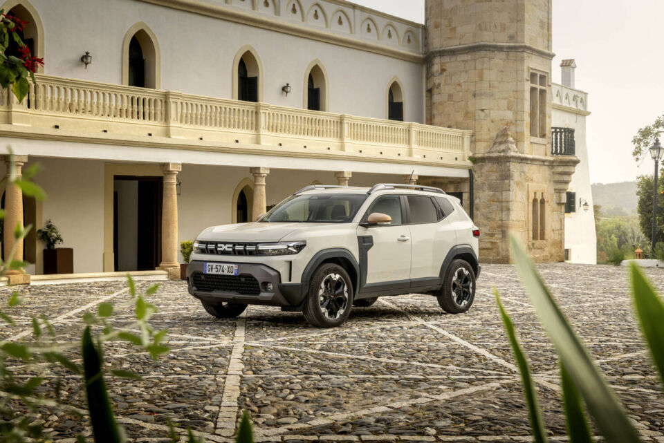 Η DACIA ΣΤΗΝ AUTO THESSALONIKI 2025 - Motorsite.gr